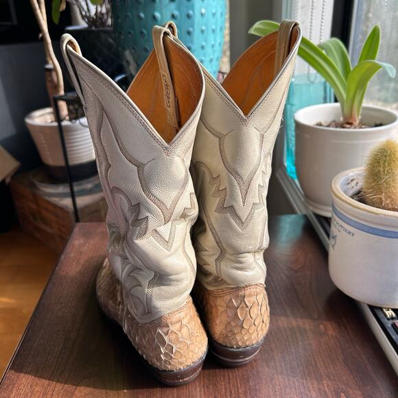Nocona | Shoes | Vintage Nocona Python Cowboy Boots Mens Size 85 Cream ...